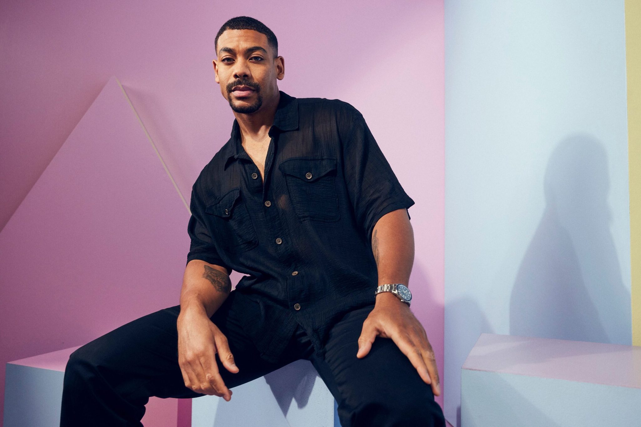 Aaron Pierre Height: Get The Details Now!