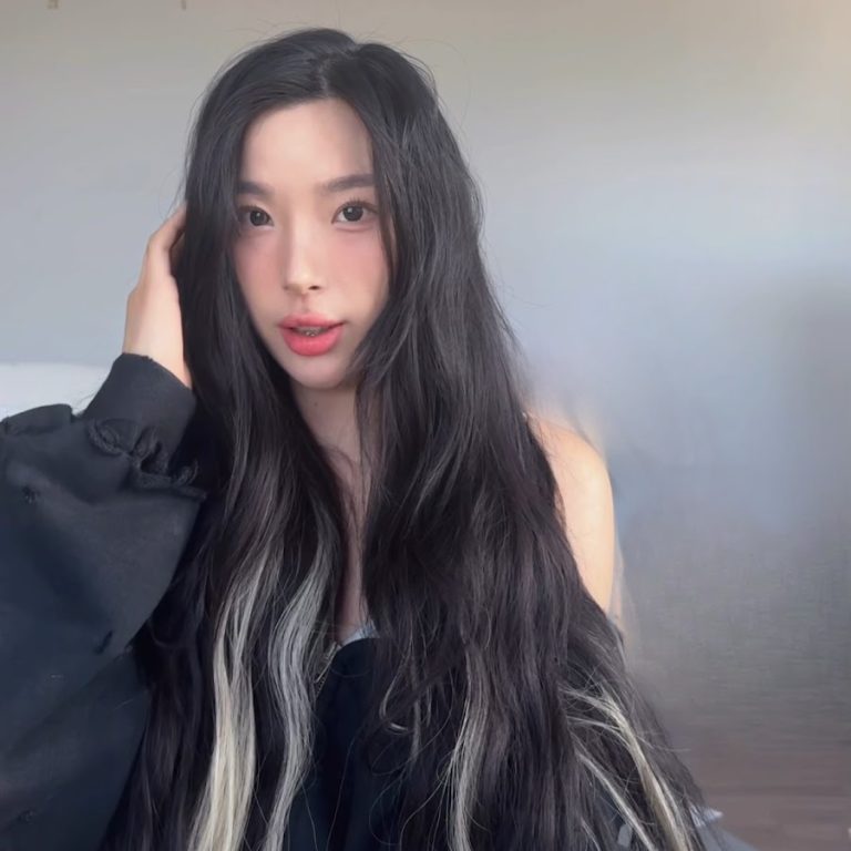 Elle Lee: The Rising Star You Need to Know - Perfectley
